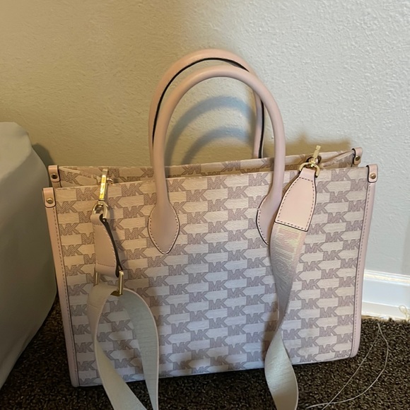 Michael Kors | Bags | Used One Time Still New | Poshmark